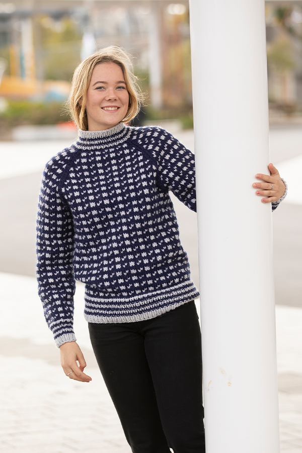 2135-4a Star islender - Garnius