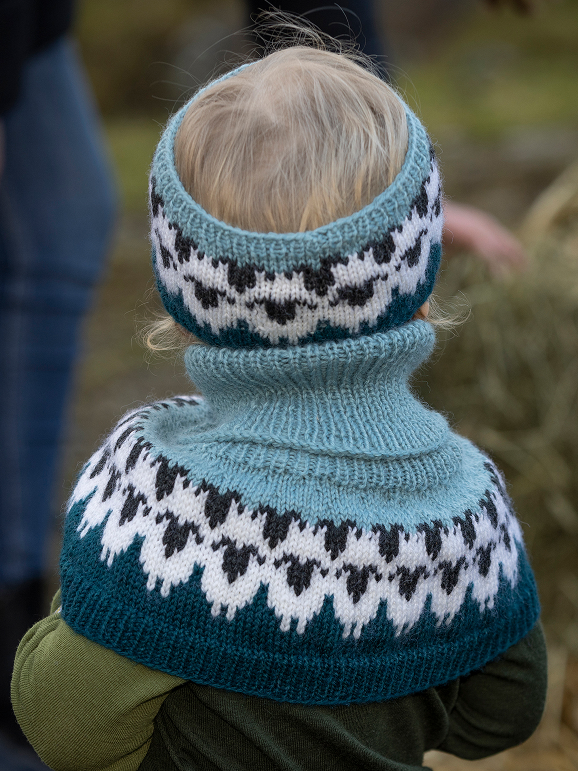 2309-06a Flokken hals barn - Garnius