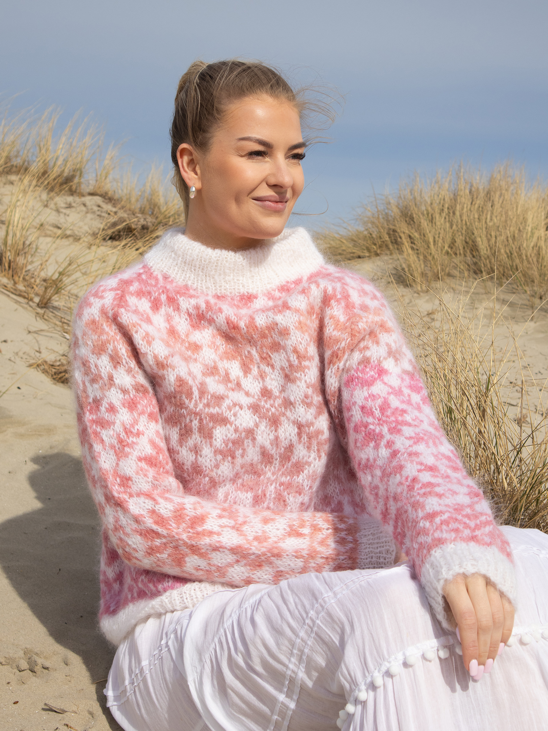 24-32 Carly sweater Pink Splash - Garnius