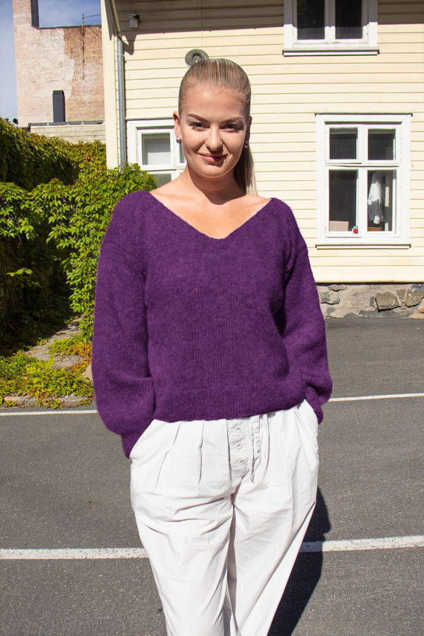 99-19f Amanda sweater lilla - Garnius - Garnius.dk