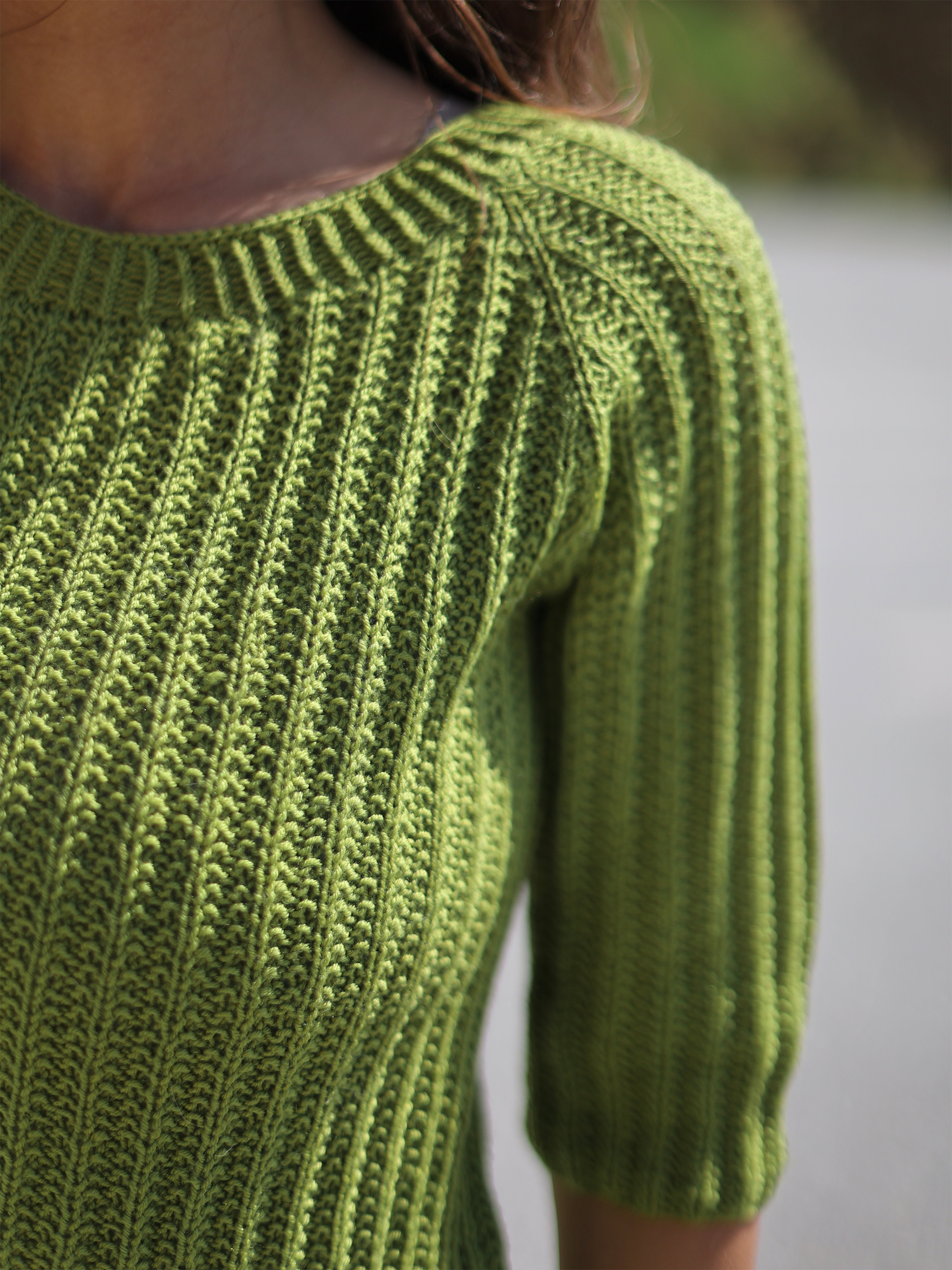 323S-10 FREYA top - Garnius