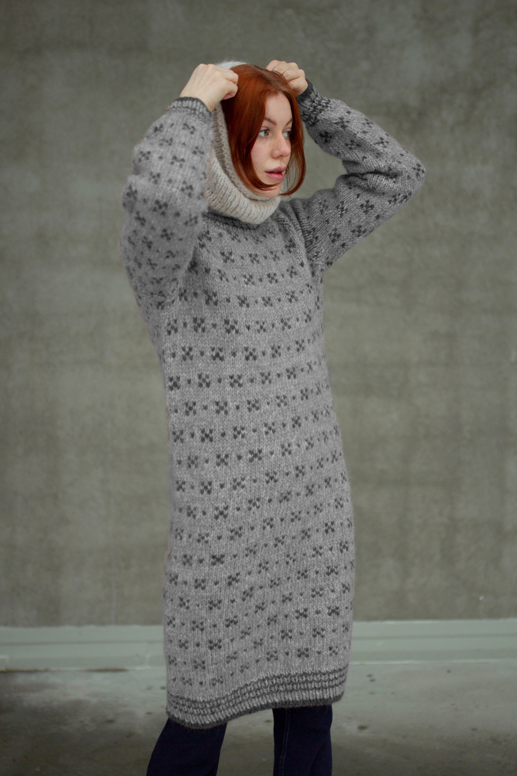 HUSAVIK kjole lys grå - Garnius