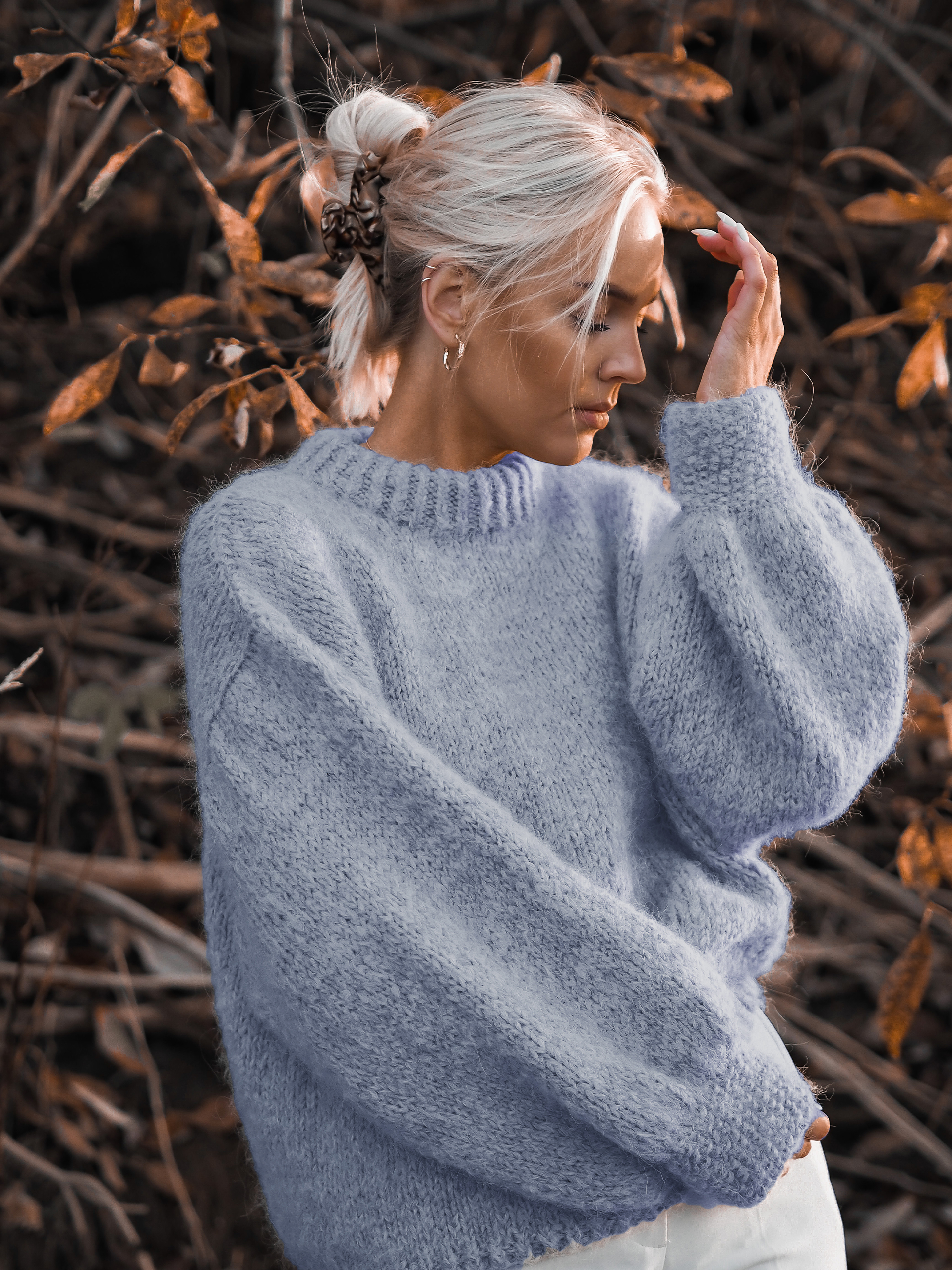 THE BASIC sweater blå - Garnius - Garnius.dk