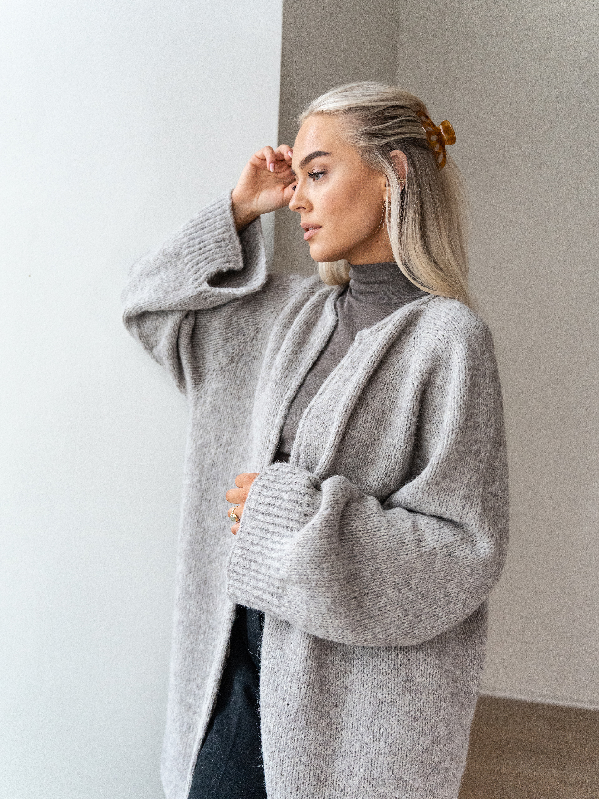 YARA Cardigan grå/beige - Garnius